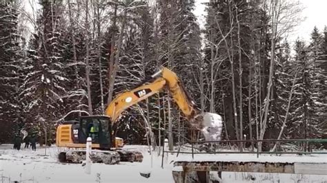 ვიდეო ლატვიამ რუსეთის და ბელარუსის საზღვართან მდებარე საფეხმავლო ხიდი დაანგრია Metronome Ge