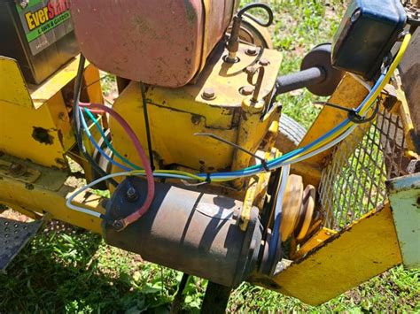 Cub Cadet 100 R Lawnmowers