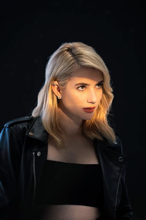 Emma Roberts Cabello Medio Emma Roberts Vuelve A Cambiar El Color De