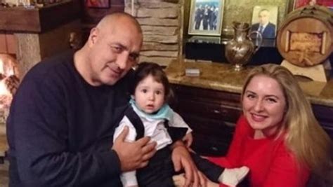 Бойко Не е страшно да си дедо лошо е да спиш с баби