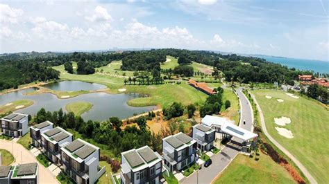 팜 스프링 골프 And 컨트리 클럽 Batam P1