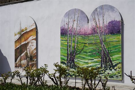 اجرای نقاشی سازه های موقت توسط هنرمندان، پیشکسوت و داوران دیوارنگاری مشهد در بوستان کوهسنگی در