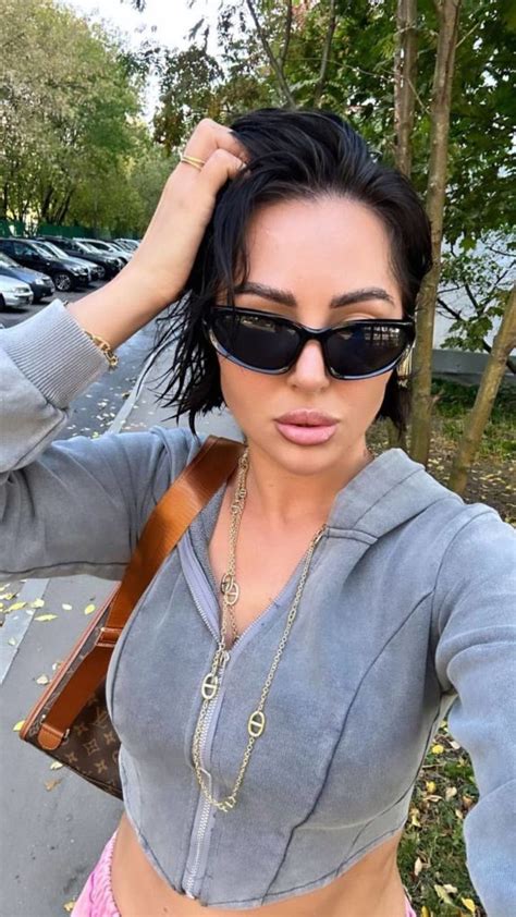 Виолетта Чиковани Слив фото блогеров стримеров тиктокеров