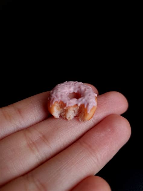 Tiny Donuts R Polymerclay
