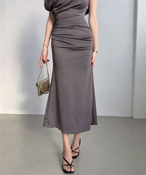 [ 군살 속옷라인 커버 ] 마릴 스판 밴딩 셔링 머메이드 롱스커트 에이블리