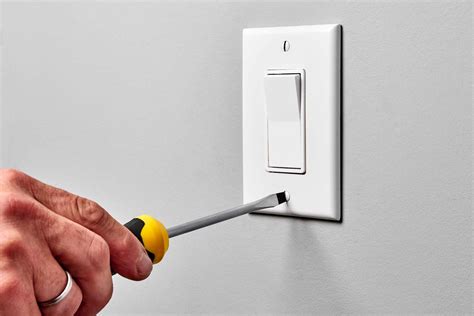 How To Replace A Single Pole Light Switch