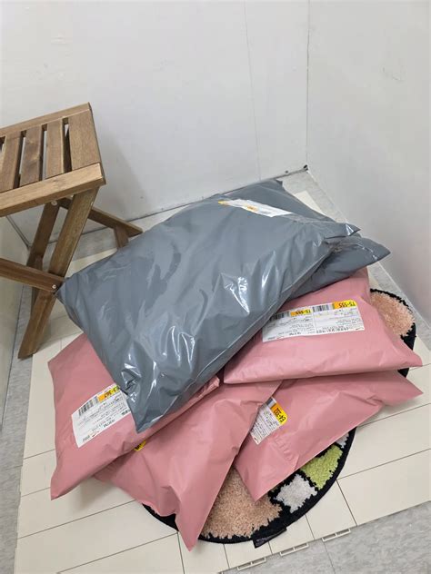 매일매일 너무 감사한 하루우ㅠㅠㅠㅠ 나운다울어 라방2주도 안됬는데 단골언니들 벌써생긴거 실화냐규ㅠㅠㅠㅠㅠㅠ큐 오늘도 기도로 시작하기🙏 자영업 스치니들 오늘도 화이팅하자