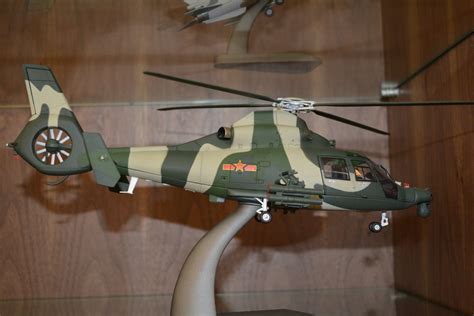 무료 이미지 항공기 차량 비행 회전익 헬리콥터 로터 군사 헬리콥터 무선 조종 헬리콥터 6000x4000 159045 무료 이미지 Pxhere