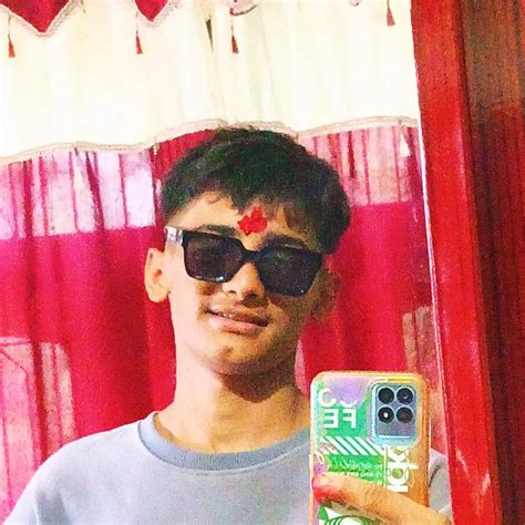 Dipesh Bhatta On Reels