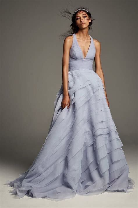 50 Colorful Wedding Dresses Non Traditional Brides Will Love Brit Co