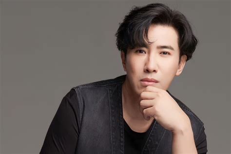 ไม่ยอมตกเทรนด์ อีกี้ หนุ่ม กรรชัย อวดภาพวันวาน น้องเลิฟ มดดำ สมัย Hi 5 สยามรัฐ