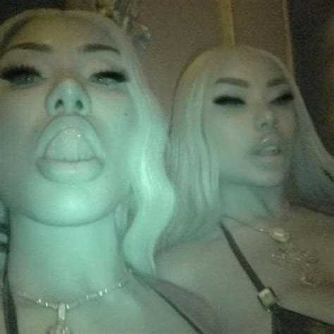 Stream Earth Eater By 𝓐𝓻𝓾𝓫𝓪𝓷𝓲 Listen Online For Free On Soundcloud