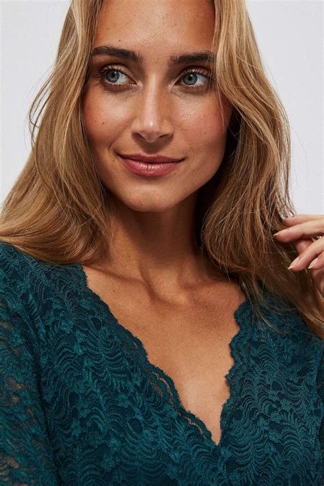 Елегантна дантелена рокля за специални събития и официални поводи Trendo Bg