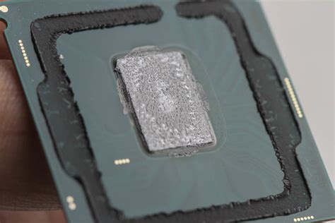 Intel S Skylake X Kaby Lake X Hedt Cpus To Use Tim Won T Be Soldered Techpowerup