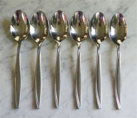 Camlynn Cleo Oneida Gourmet Collection Stainless 7 1 8inch Set Of 6 Table Soup Spoons Etsy