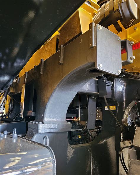 Custom Exhaust For Hd605 Water Truck Aletek