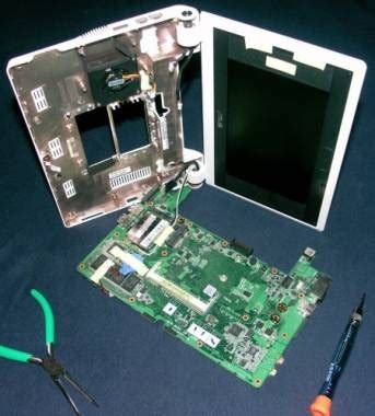Asus Eee Pc Stripped And Fondled