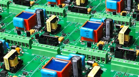 The Top Switching Converter Topologies For High Power Density Electronic Design