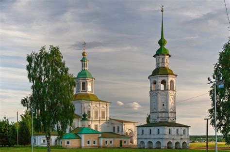 Церковь Николая Чудотворца на Торгу Великий Устюг Великоустюгский район фотография фасады