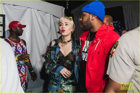Miley Cyrus Gets High As F K For Surprise Sxsw Performance Photo
