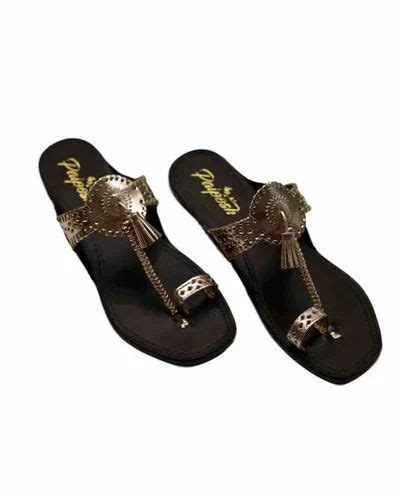 Women Black Toe Ring Flat Sandals At Rs 1175 Pair Ladies Flat Sandals In Mumbai Id