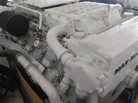 Man Man V10 Used Marine Engine 1100 Hp