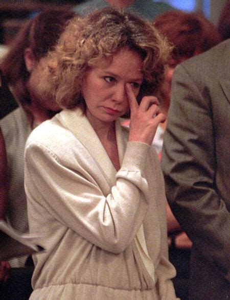 Della Sutorius ~ Complete Wiki And Biography With Photos Videos