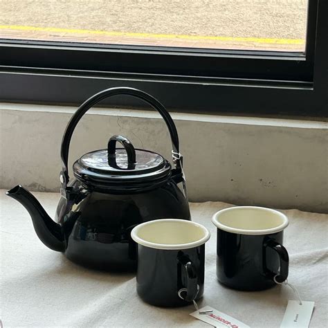 뮌더에마일 클래식 주전자 2l 블랙머그2p 블랙 감도 깊은 취향 셀렉트샵 29cm