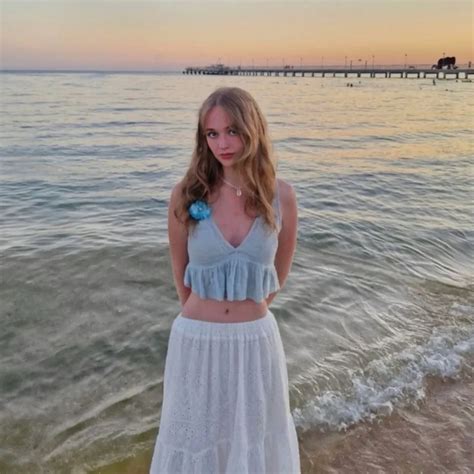 Lera The Moon Is Silveri Like Silver 🤭🧜🏼‍♀️🌕🌊 Instagram