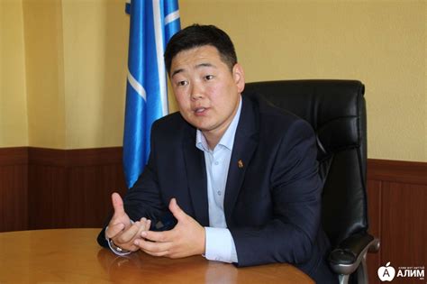 МҮЭХ ны дэд ерөнхийлөгч С Эрдэнэбат Хоёр хүн тутмын 1 нь тэтгэвэртээ гарч чадалгүй нас бардаг