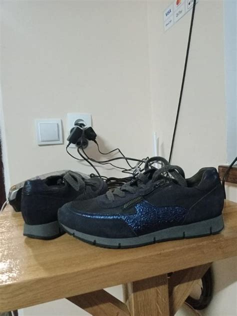 Кросівки — ціна 850 грн у каталозі Кросівки Купити жіночі речі за доступною ціною на Шафі