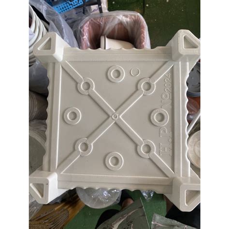 14 สีขาว กระถางพลาสติก กระถางต้นไม้ กระถางราคาถูก กระถางปลูกต้นไม้