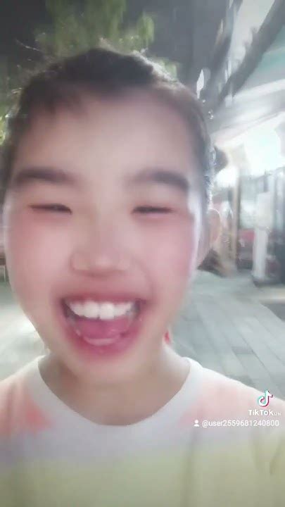 무지개 색 총 공겨기닷🌈🔫 Youtube