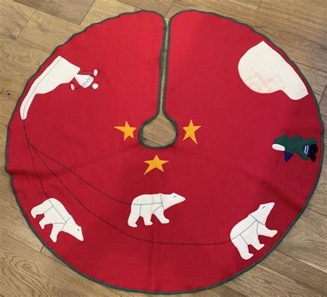 Christmas Tree Skirt 100 Wool Rankin Inlet Canada Santa Polar Bears