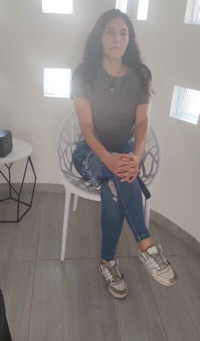 KYRA LARA Cam Model Free Live Sex Show Chat Stripchat