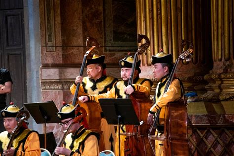 ФОТО Морин хуурын чуулга “Монголын сайхан орон” хүндэтгэлийн тоглолтоо