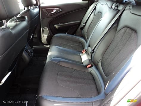 Black Interior 2015 Chrysler 200 S Photo 94780387
