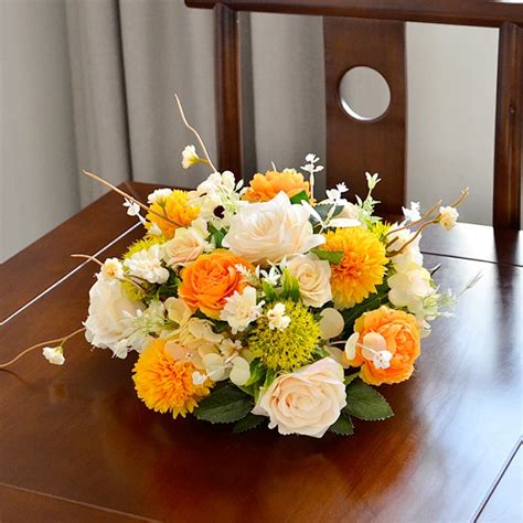 圆形酒店餐桌中间摆花餐厅圆桌桌花宴会装饰花艺会议室桌面摆件花 淘宝网 花瓣网
