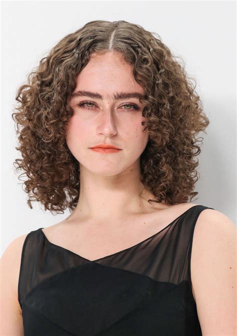 Ella Emhoff At Cfda Fashion Awards In New York 11072022 Hawtcelebs