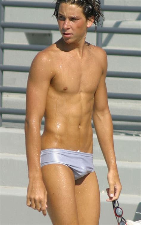 Bulging Speedo Houtex2019