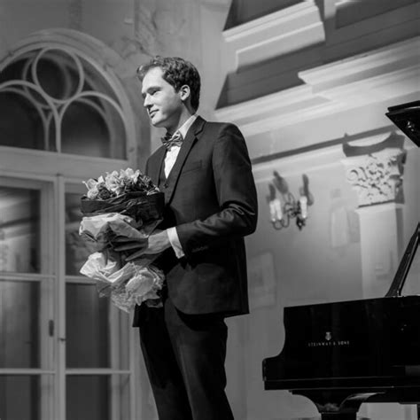 141224 Kdvl Ivan Krpan Klavir Zagrebački Solisti