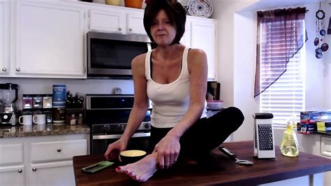 Mature Feet Kitchen Eporner