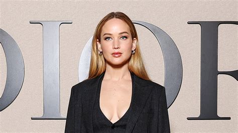 Stars Without Makeup Jennifer Lawrence