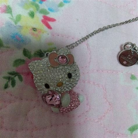 Swarovski Crystal Hello Kitty Collaboration Necklace … Gem