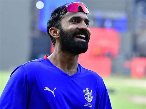 Dinesh Karthik Finally Reacts To Netizens It S A World Cup Year
