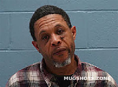 Michael Dewayne Roberts 01 30 2024 Lee County Mugshots Zone