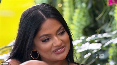 Love Island Australia Ryan Reid And Ari Kumar Kiss During Their First Conversation Daily Mail