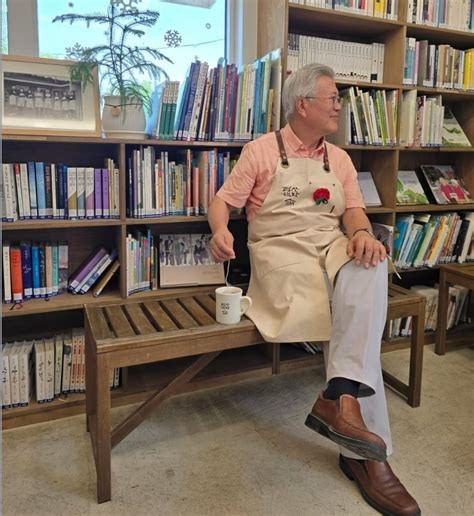 김동우 작가 카자흐스탄 고려극장 극작가 태장춘 묘소에 비석 세워 Edukorea News