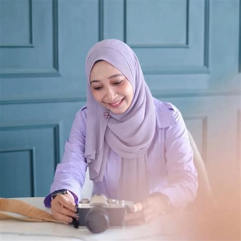 Intan Bunda Keanu Intan Keazie On Threads