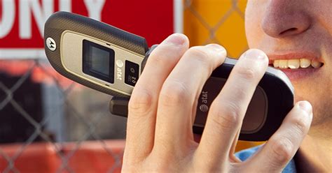 Atandt To Take On Nextels Walkie Talkie Chirp Cnet